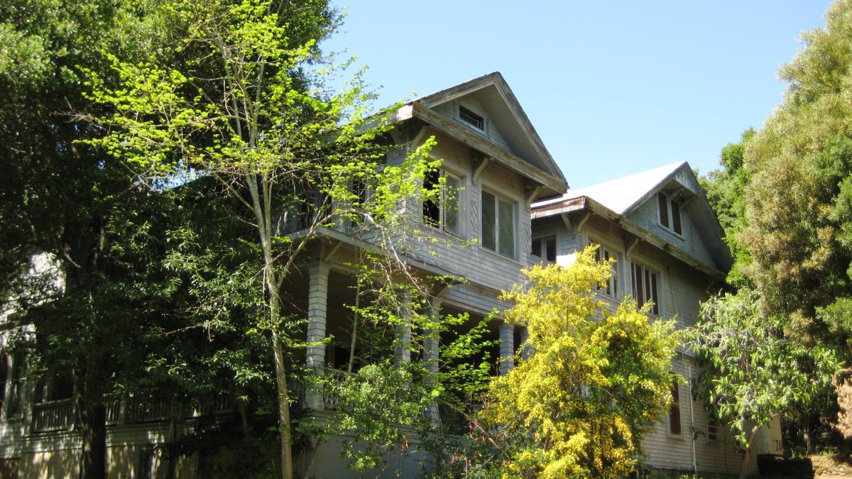 Hawthorns Historic Complex | Midpeninsula Regional Open Space District